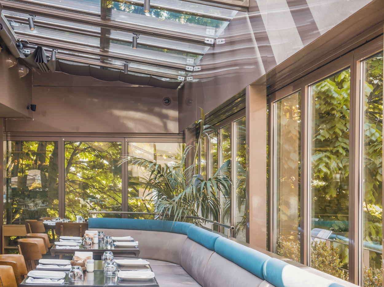 Erbir Glass Roof | Retractable Glass Roof for Restaurant
